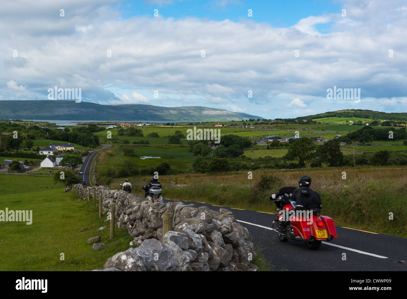 Motorcycle on country road hi-res stock photography and images - Alamy