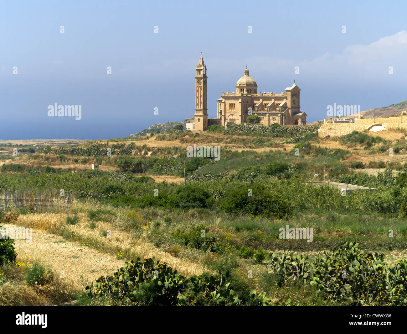 Maltese countryside hi-res stock photography and images - Alamy