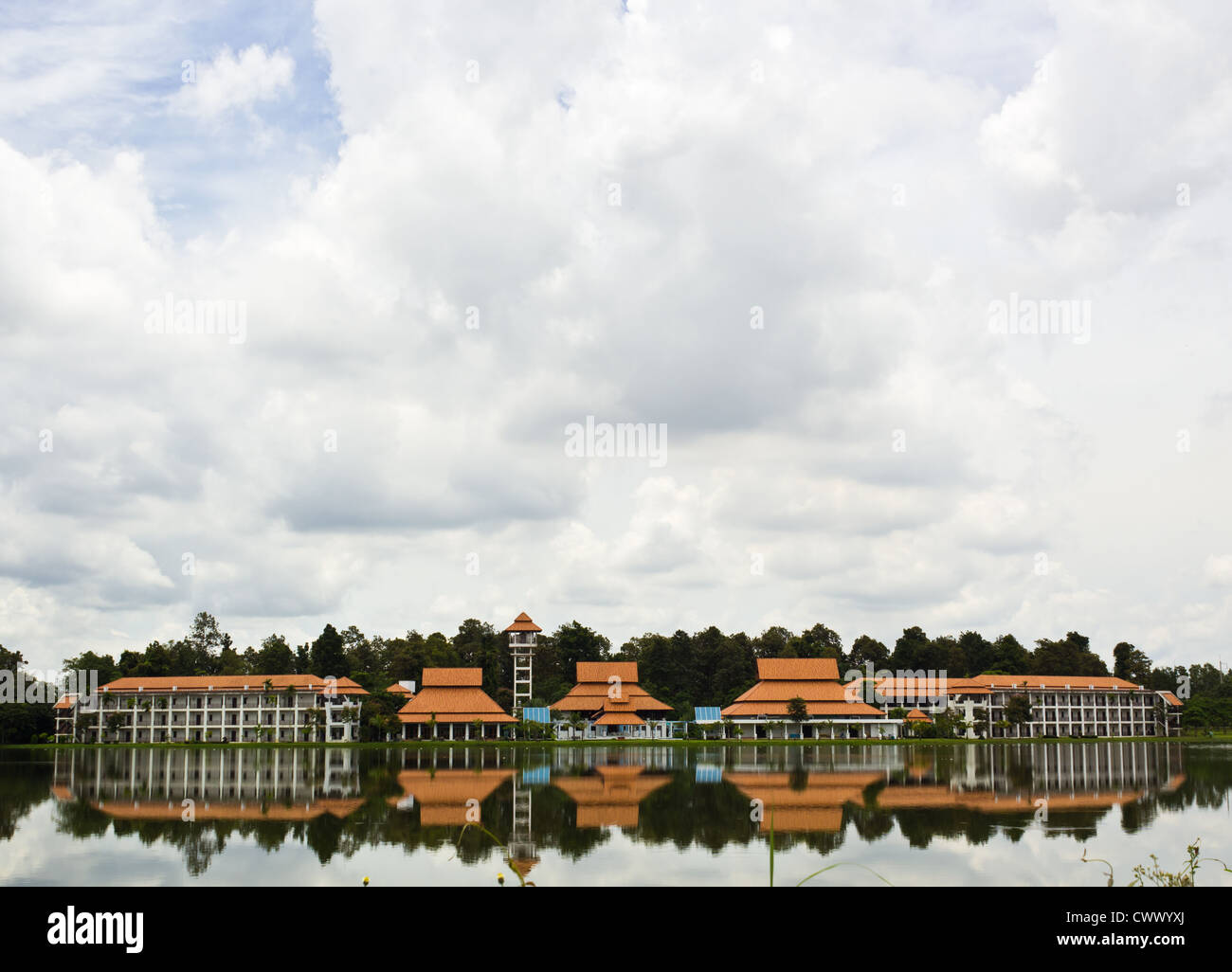 Beautiful Lakeview with the Reflection of Buildings Stock Photo - Alamy