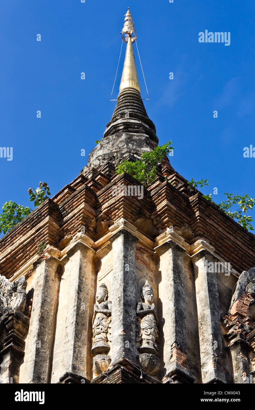 Buddhist pagoda hi-res stock photography and images - Alamy