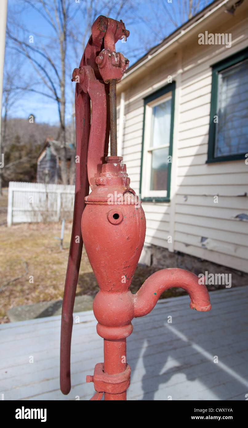 Old hand pump hi-res stock photography and images - Alamy