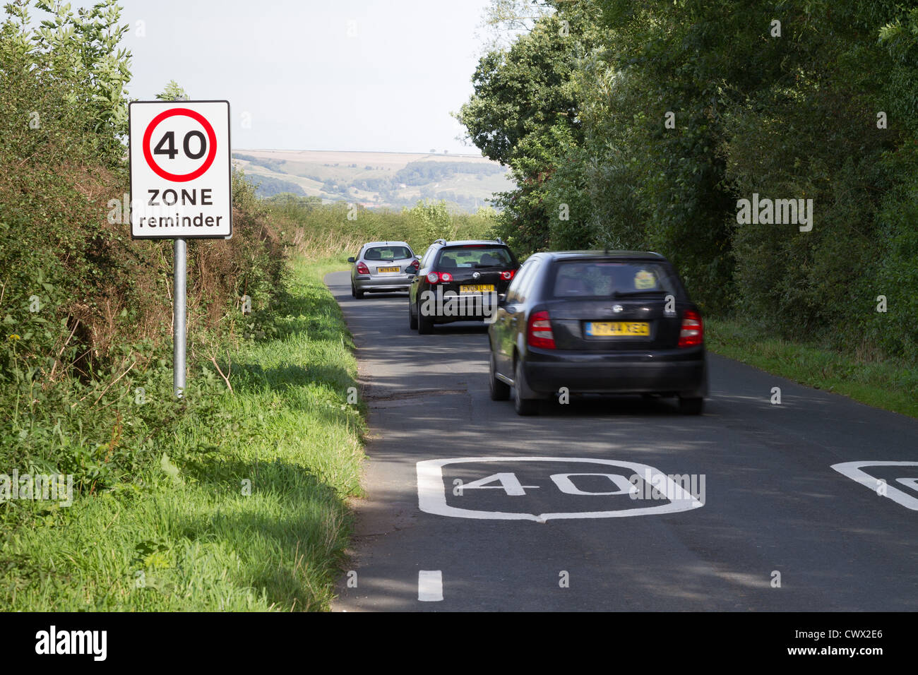 40mph warning sign Stock Photo - Alamy
