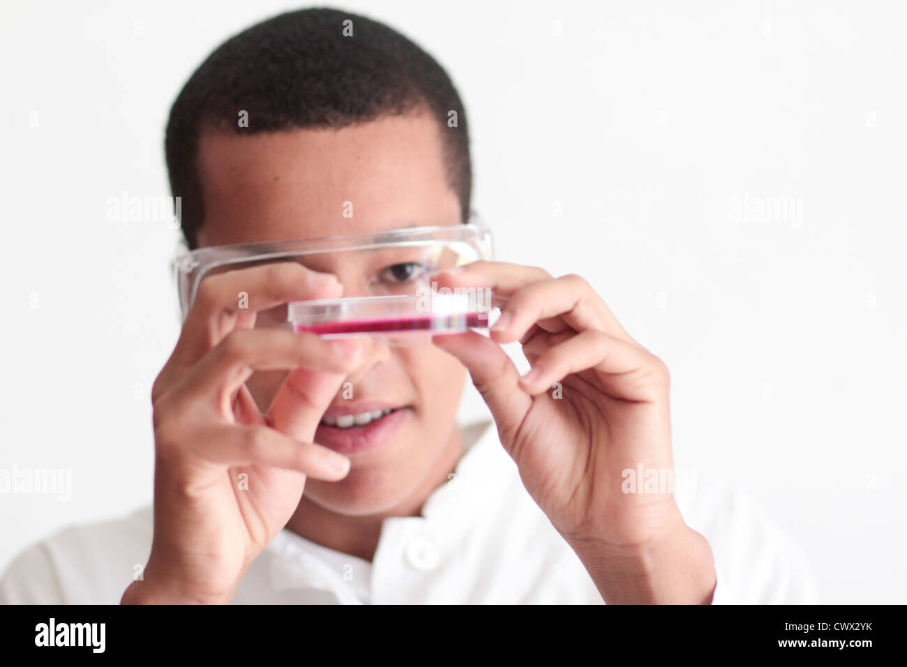 Science lab hi-res stock photography and images - Alamy