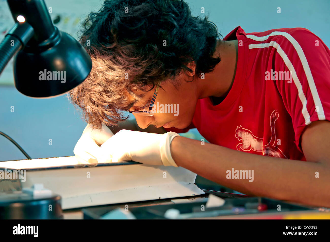 Dissecting table hi-res stock photography and images - Alamy