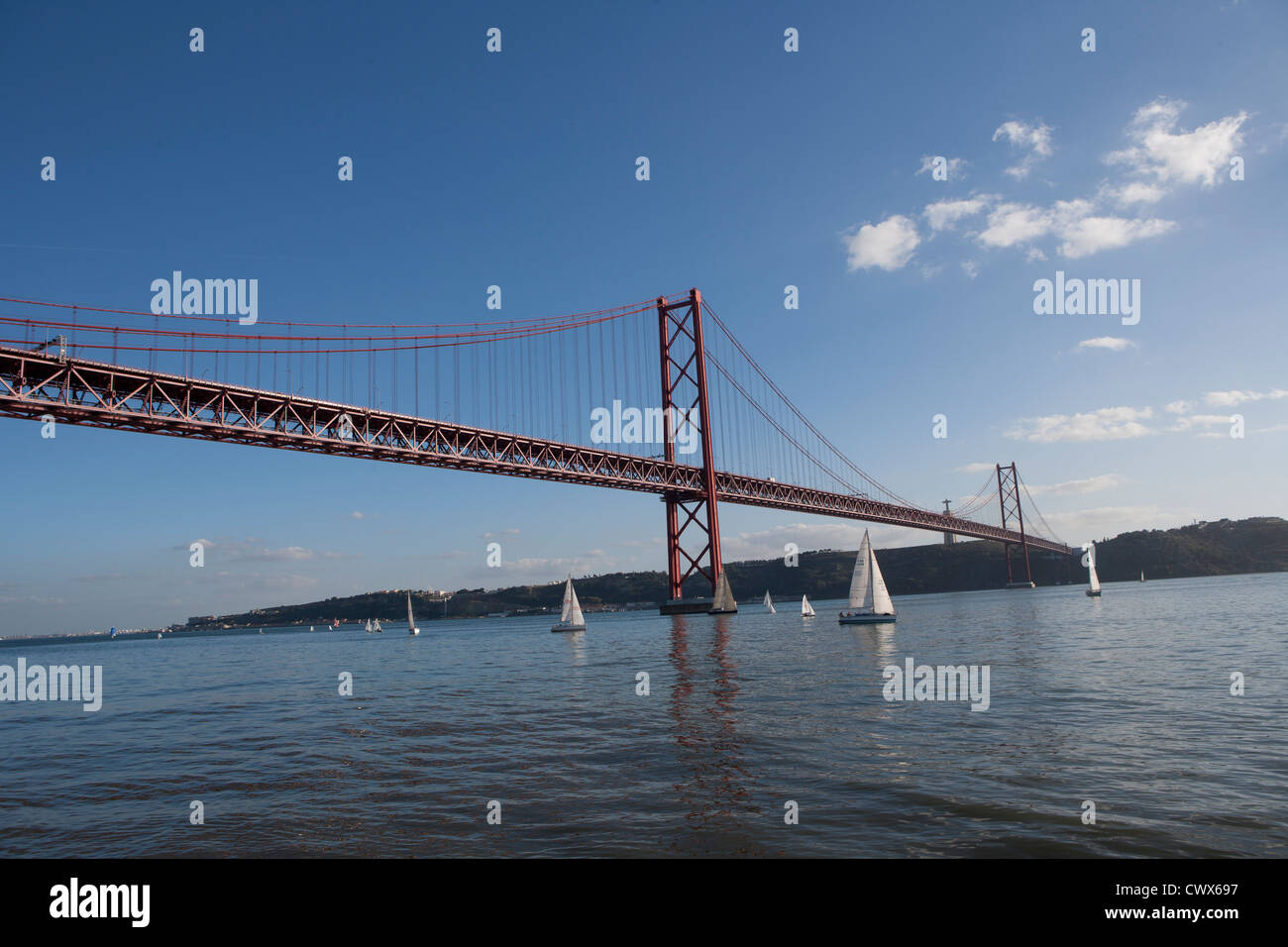 Brigde hi-res stock photography and images - Alamy