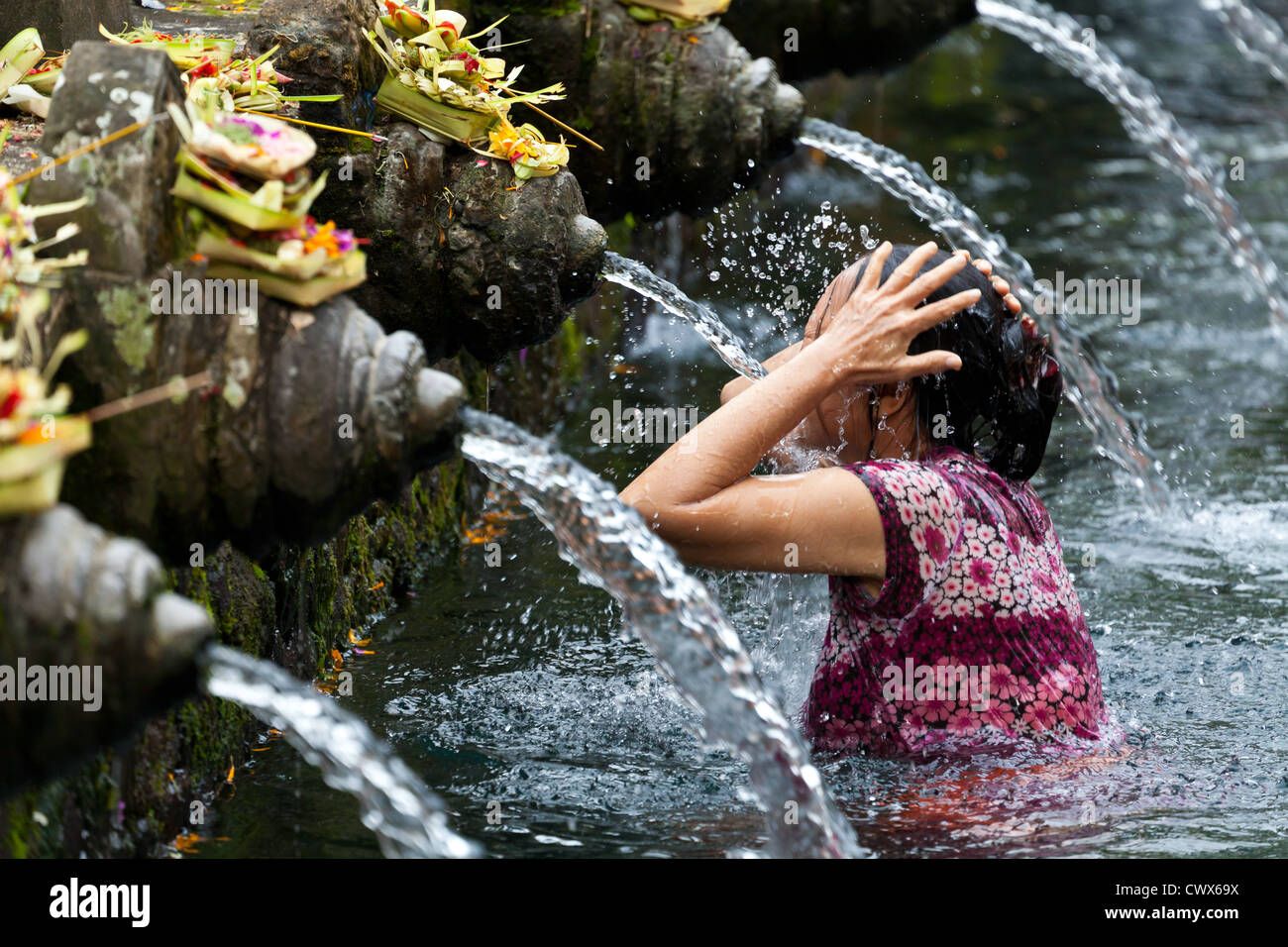 Ritual Washing in the Hindu Temple Tirtha Empul on Bali Stock Photo - Alamy
