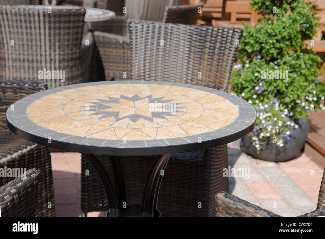 Round and interesting decorated with maze illustration table Stock ...