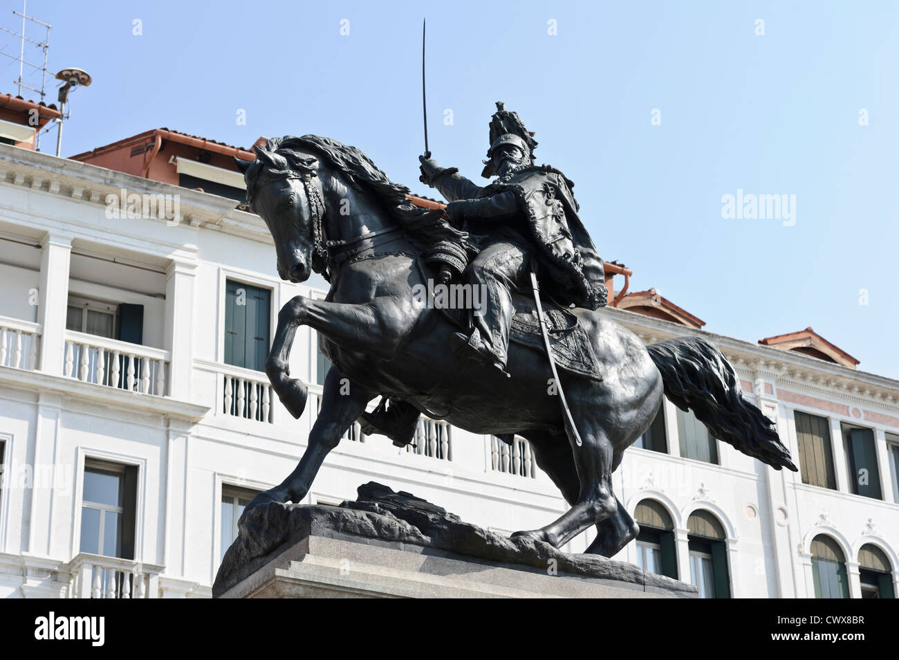 Victor Emmanuel statue, Venice, Italy Stock Photo - Alamy