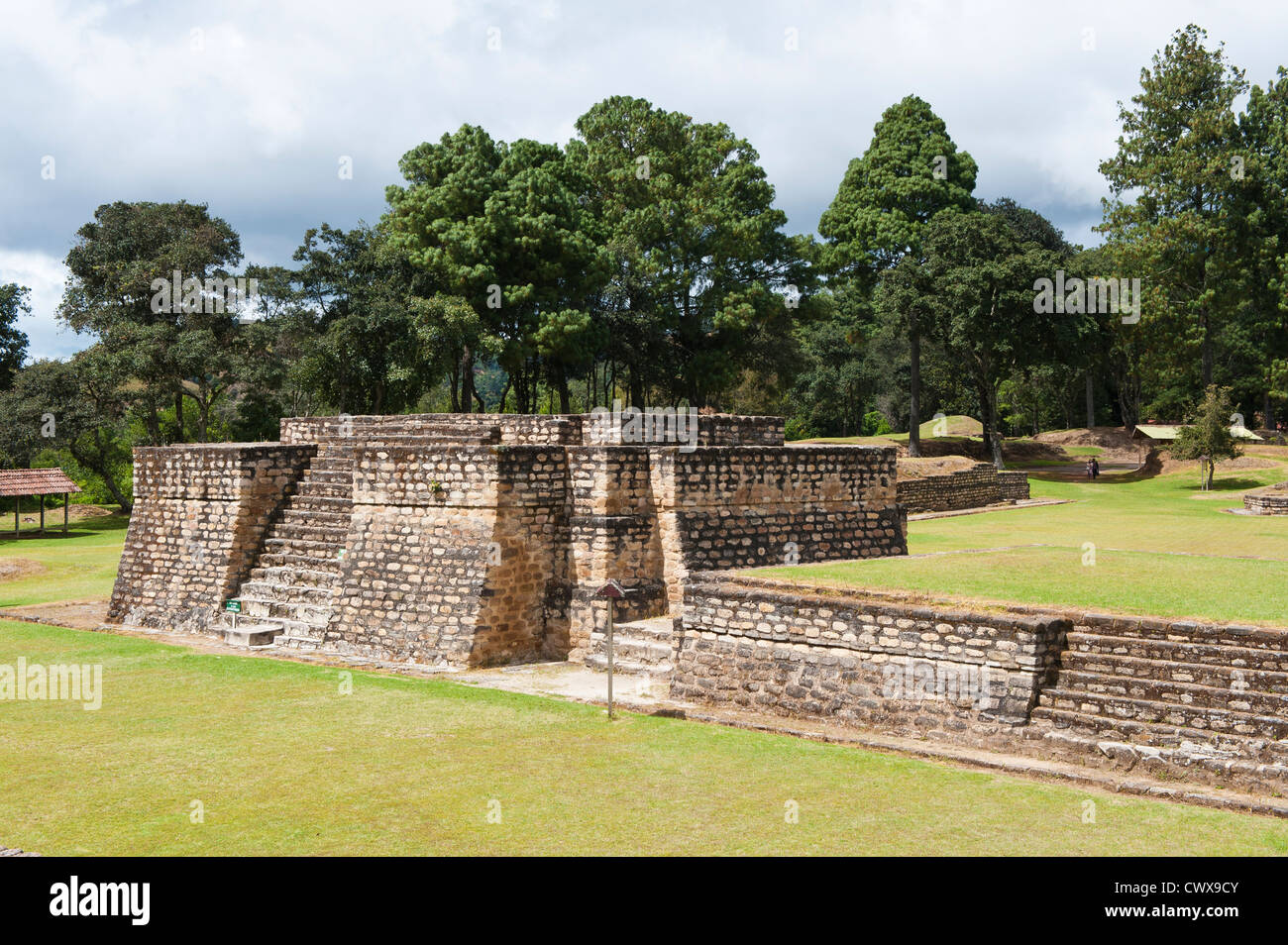 Iximche ruins hi-res stock photography and images - Alamy