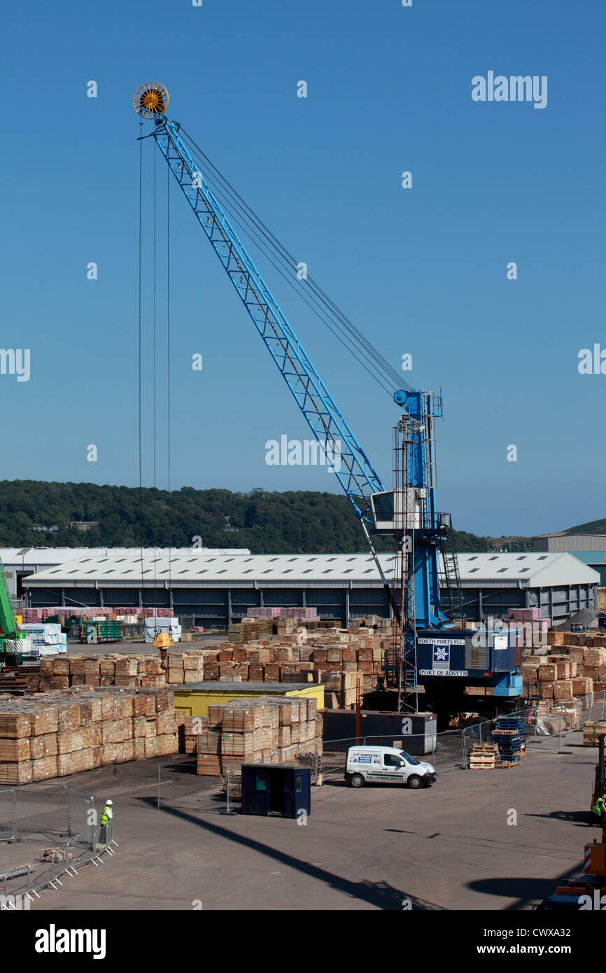 Rosyth docks hi-res stock photography and images - Alamy