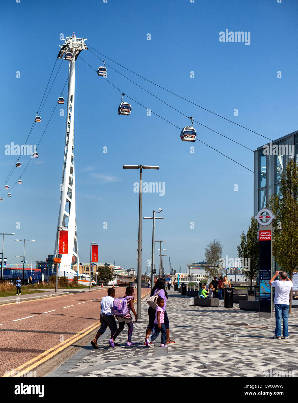 Emirates Greenwich Peninsula - boarding point for cable cars that cross ...