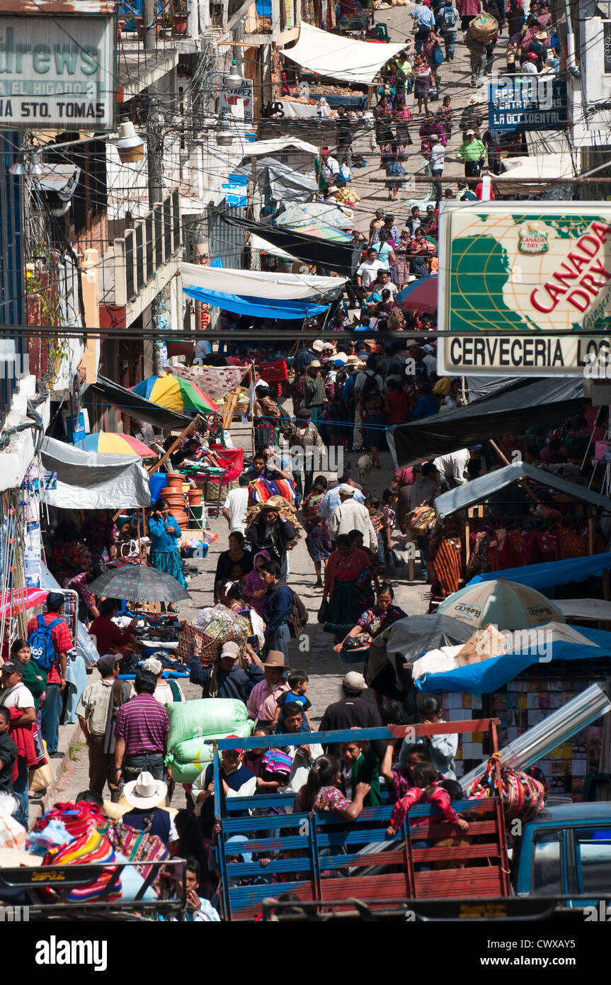 Handicrafts market chichicastenango guatemala hi-res stock photography ...