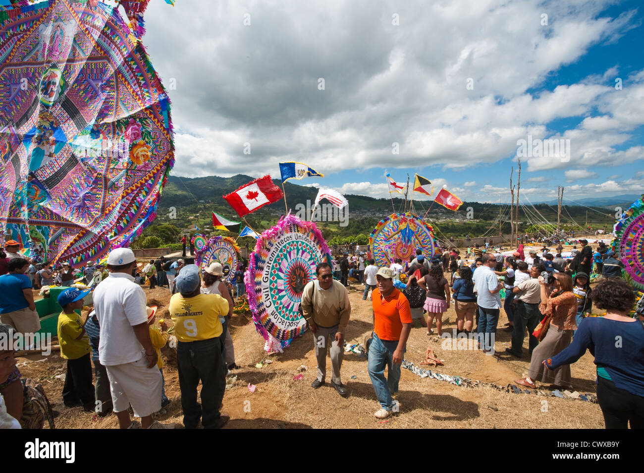 Kites or barriletes, Day Of The Dead, Dia de los Muertos, ceremony in ...