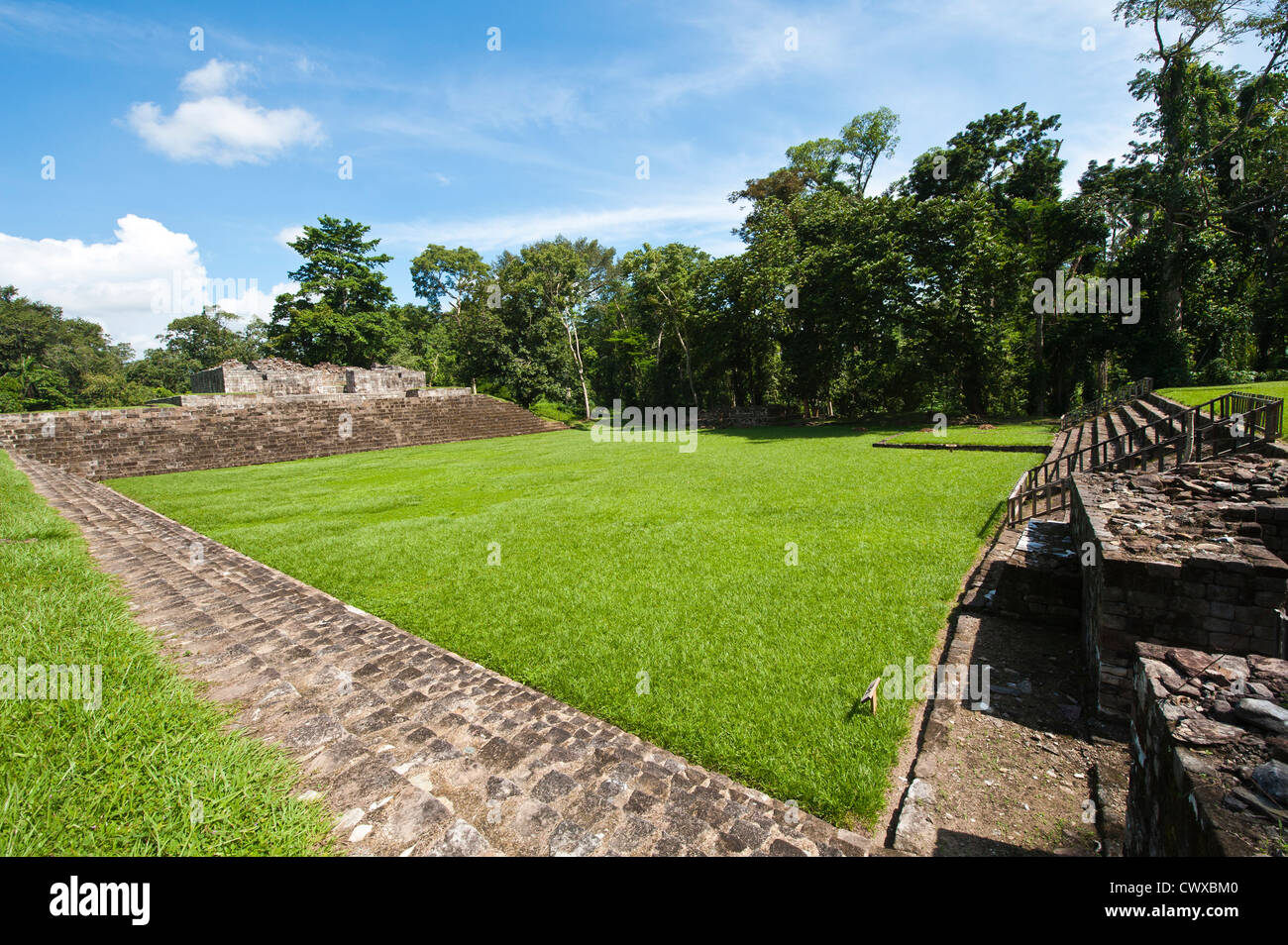 Quirigua national park hi-res stock photography and images - Alamy