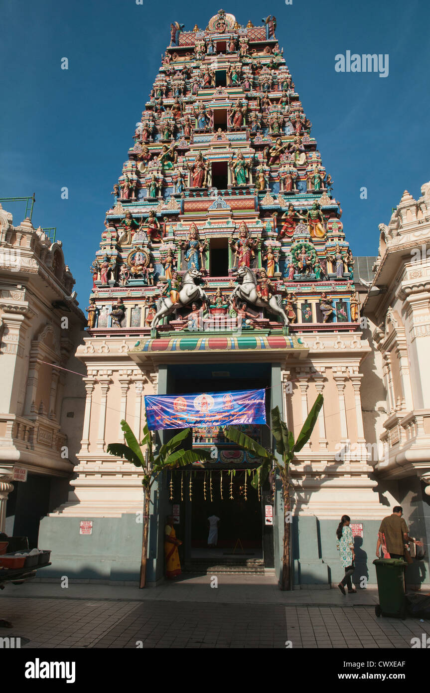 the colorful Sri Mahamariamman Hindu Temple in Kuala Lumpur, Malaysia ...