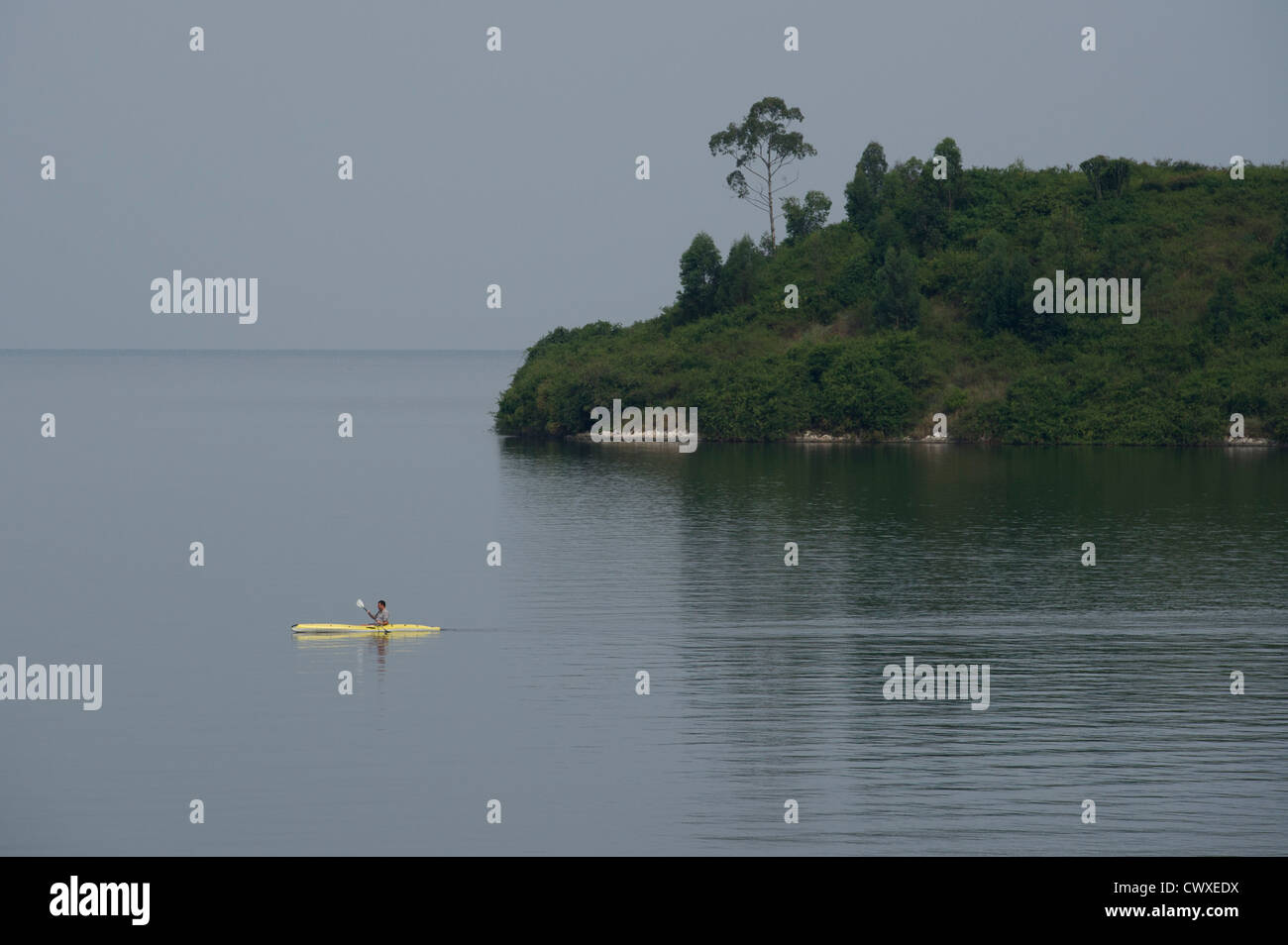Tourist canoeing on Lake Kivu, Karongi, Rwanda Stock Photo - Alamy