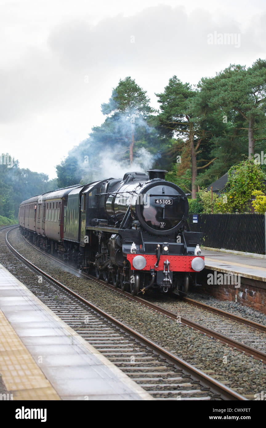 LMS Stanier Class 5 4-6-0 45305 steam train at Armathwaite Station ...