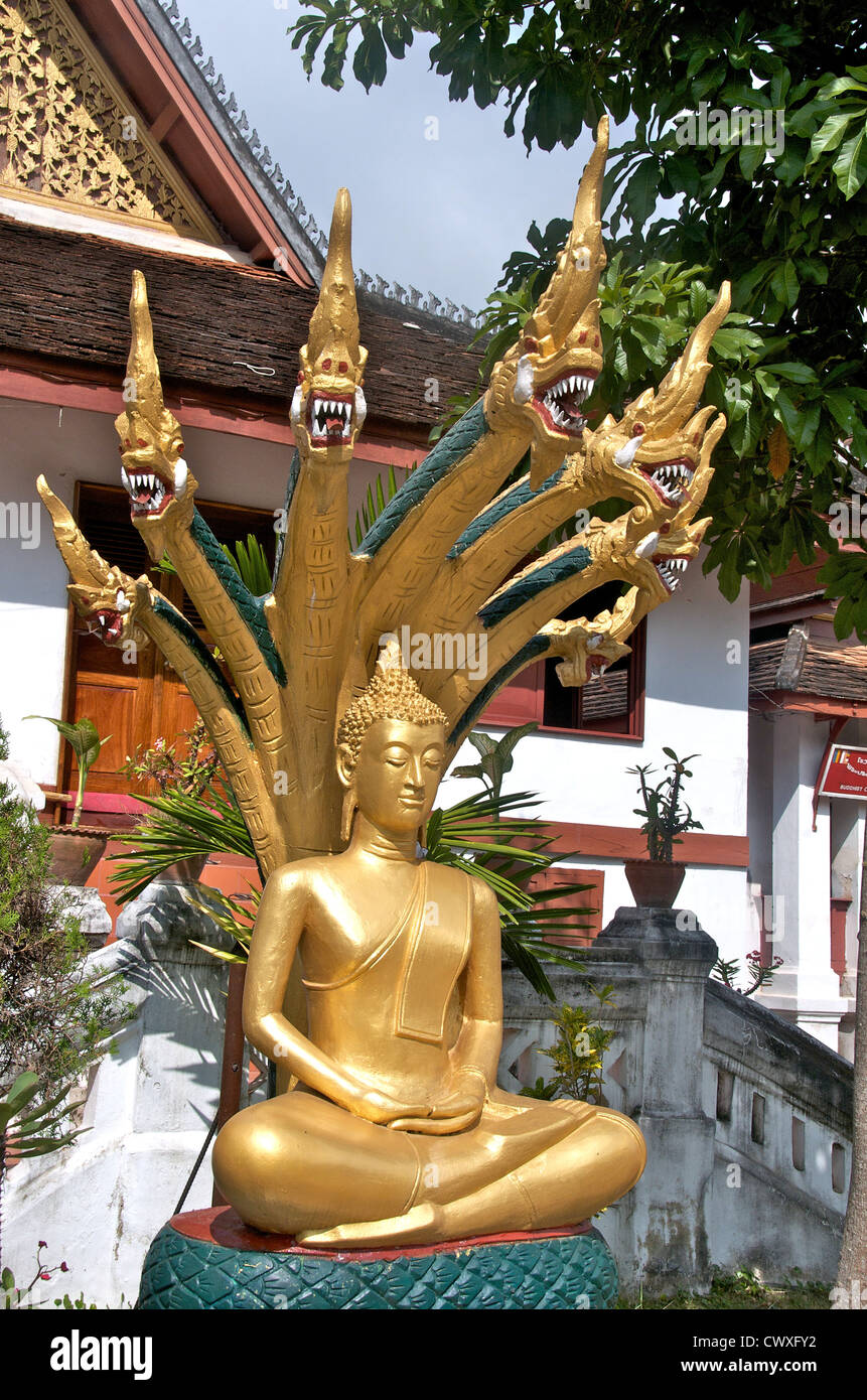 Laos temple statue gold buddha hi-res stock photography and images - Alamy