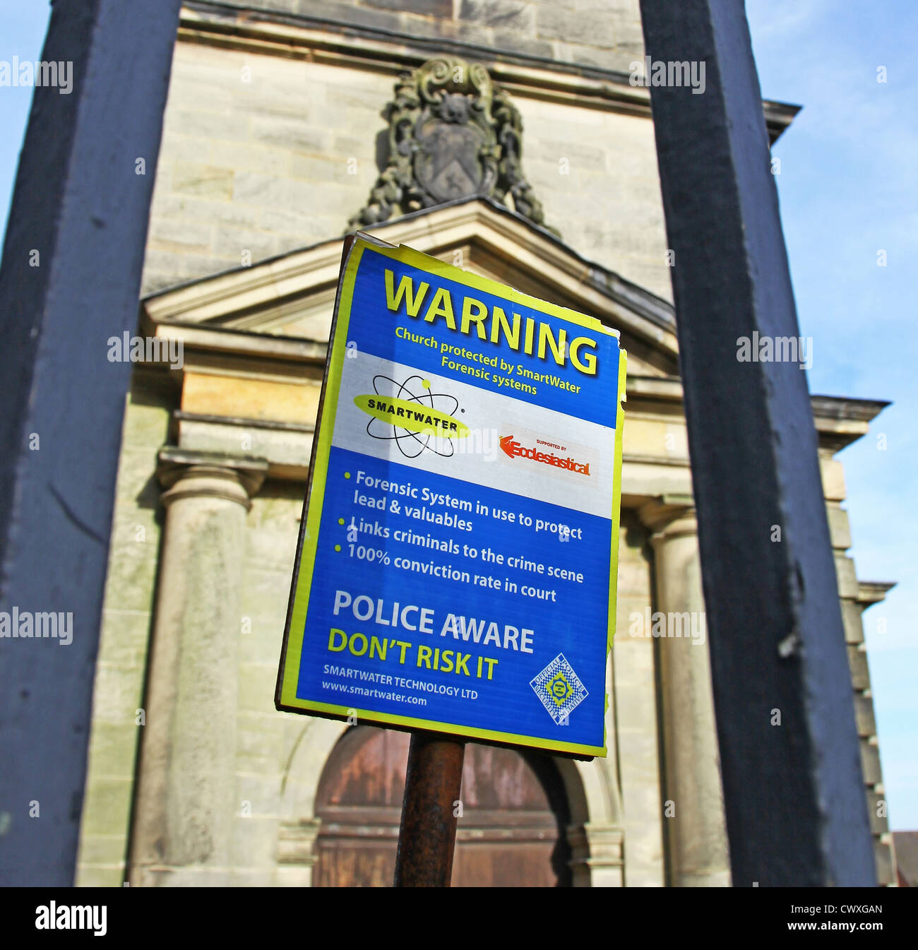 Smartwater sign hi-res stock photography and images - Alamy