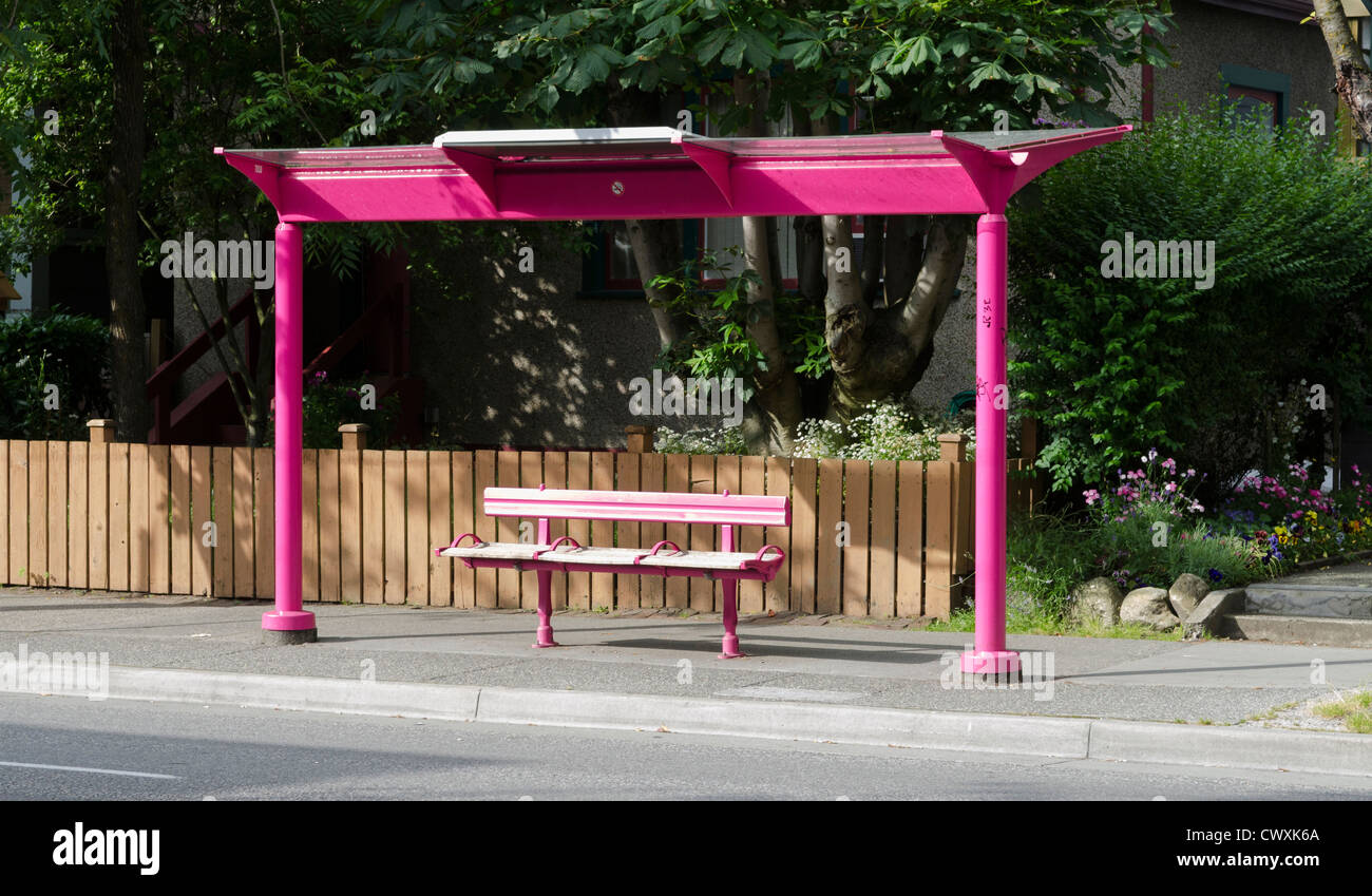 Pink bus stand hi-res stock photography and images - Alamy