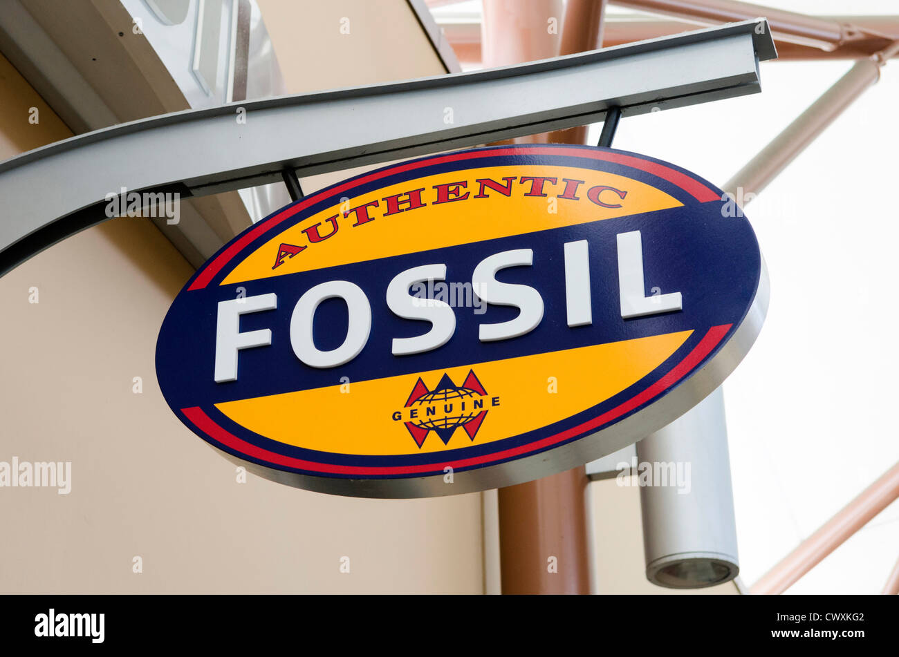Fossil logo hi-res stock photography and images - Alamy