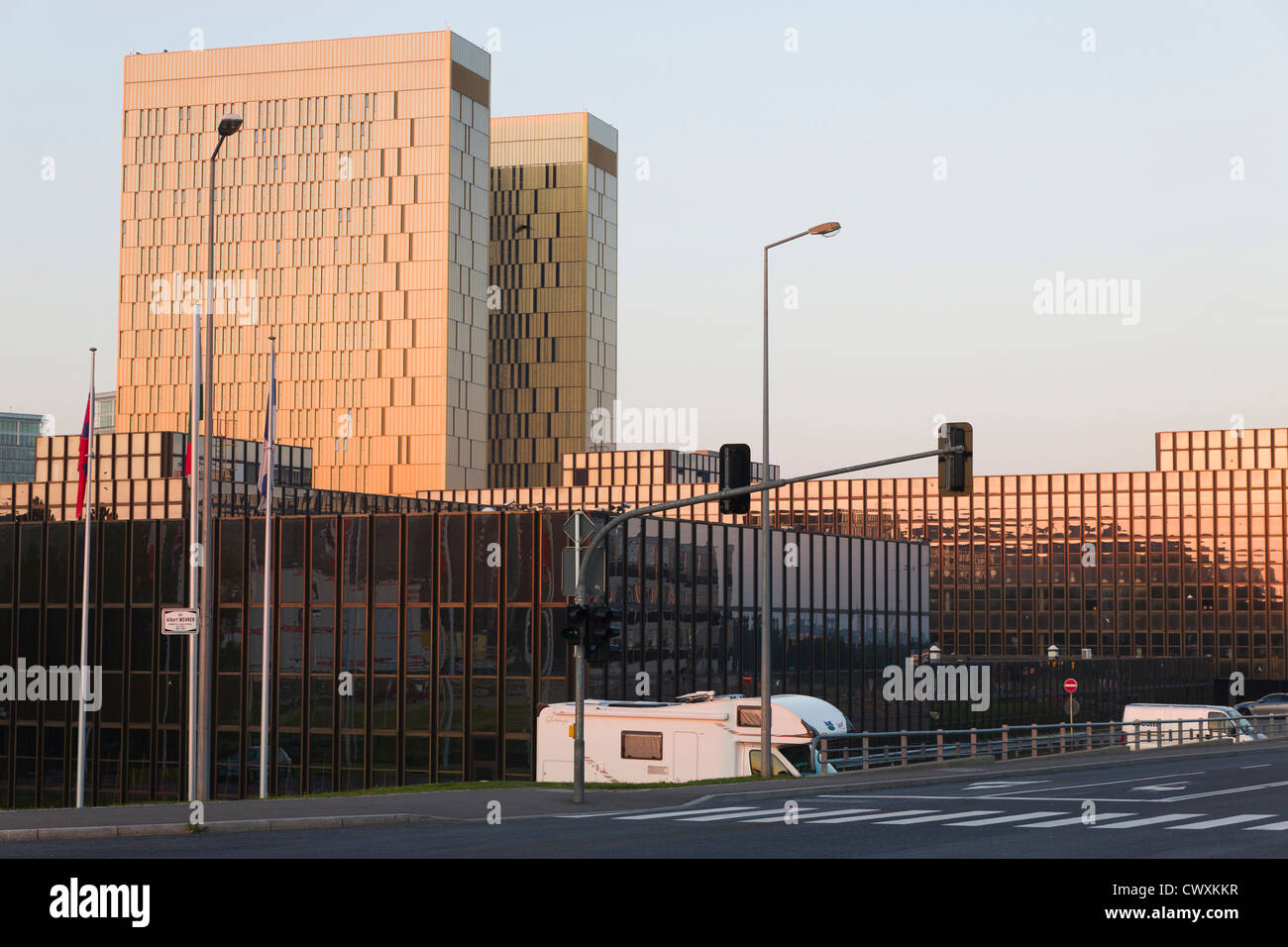 Office european court justice kirchberg hi-res stock photography and ...