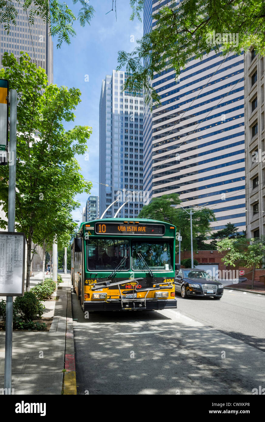 Bus in Seattle, USA Stock Photo - Alamy