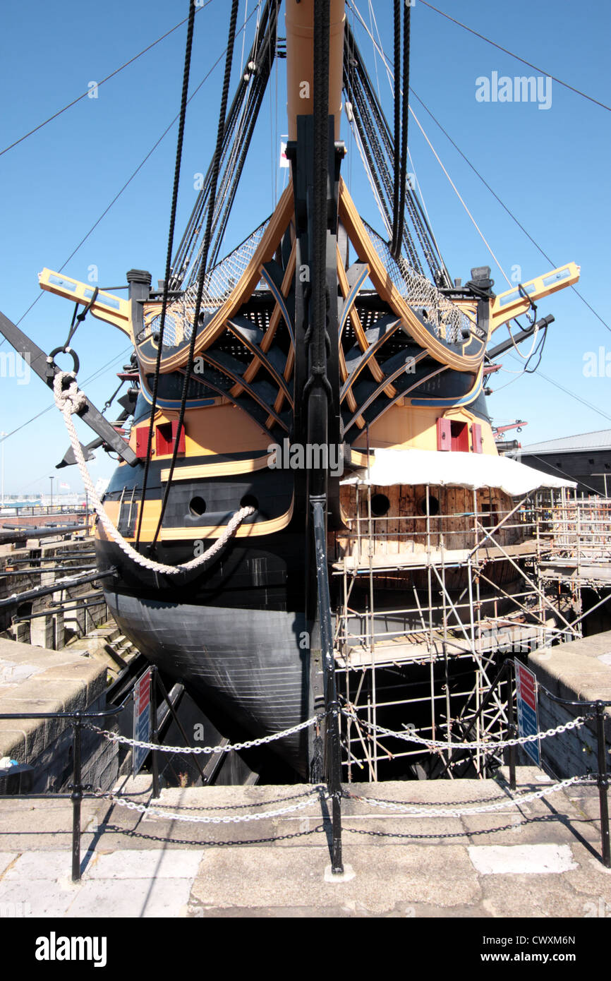 Bow hms victory in portsmouth hi-res stock photography and images - Alamy