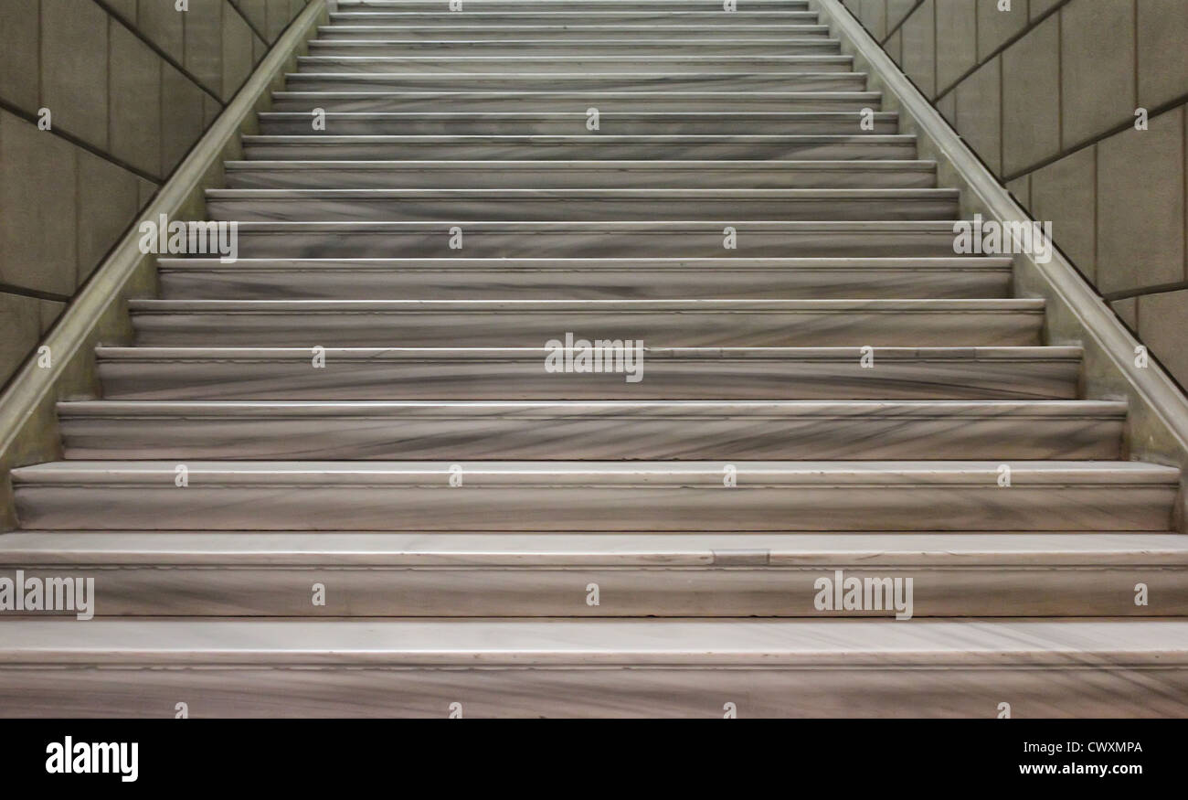 Step stair passage hi-res stock photography and images - Alamy
