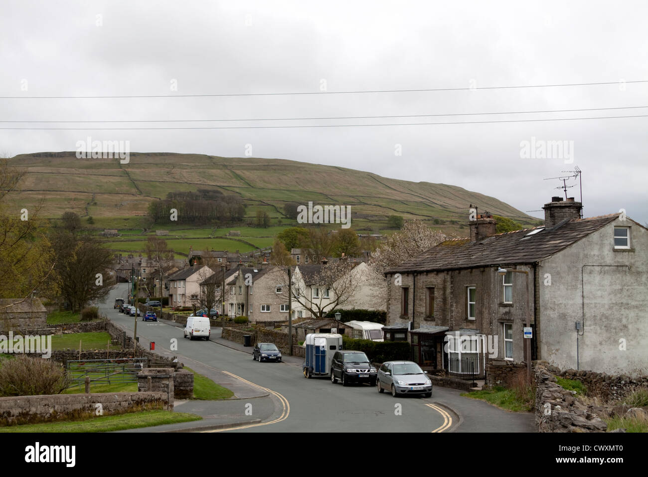 Gayle Lane Hawes Yorkshire Dales England uk Stock Photo - Alamy