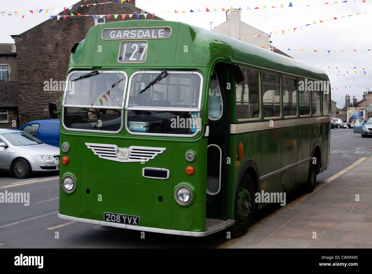 Classic Bus at Bus Stop Hawes Yorkshire Dales England uk Stock Photo ...