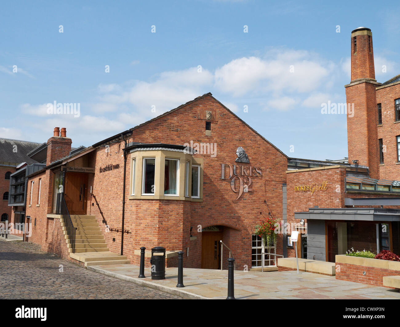 Dukes 92 hi-res stock photography and images - Alamy