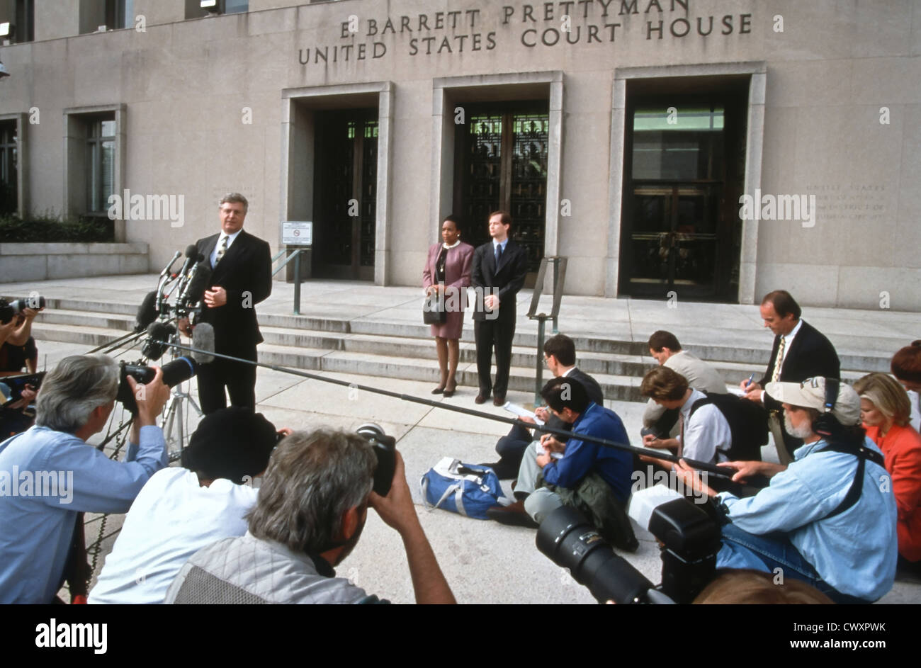 Betty Currie, personal secretary to US President Bill Clinton leaves ...