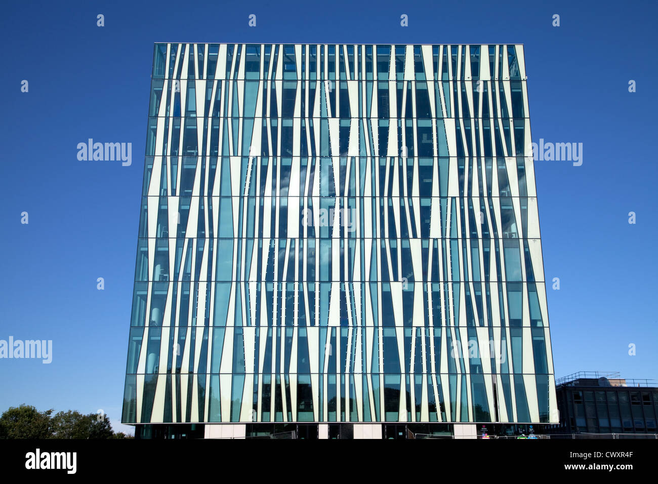 The Sir Duncan Rice Library at Aberdeen University Stock Photo - Alamy