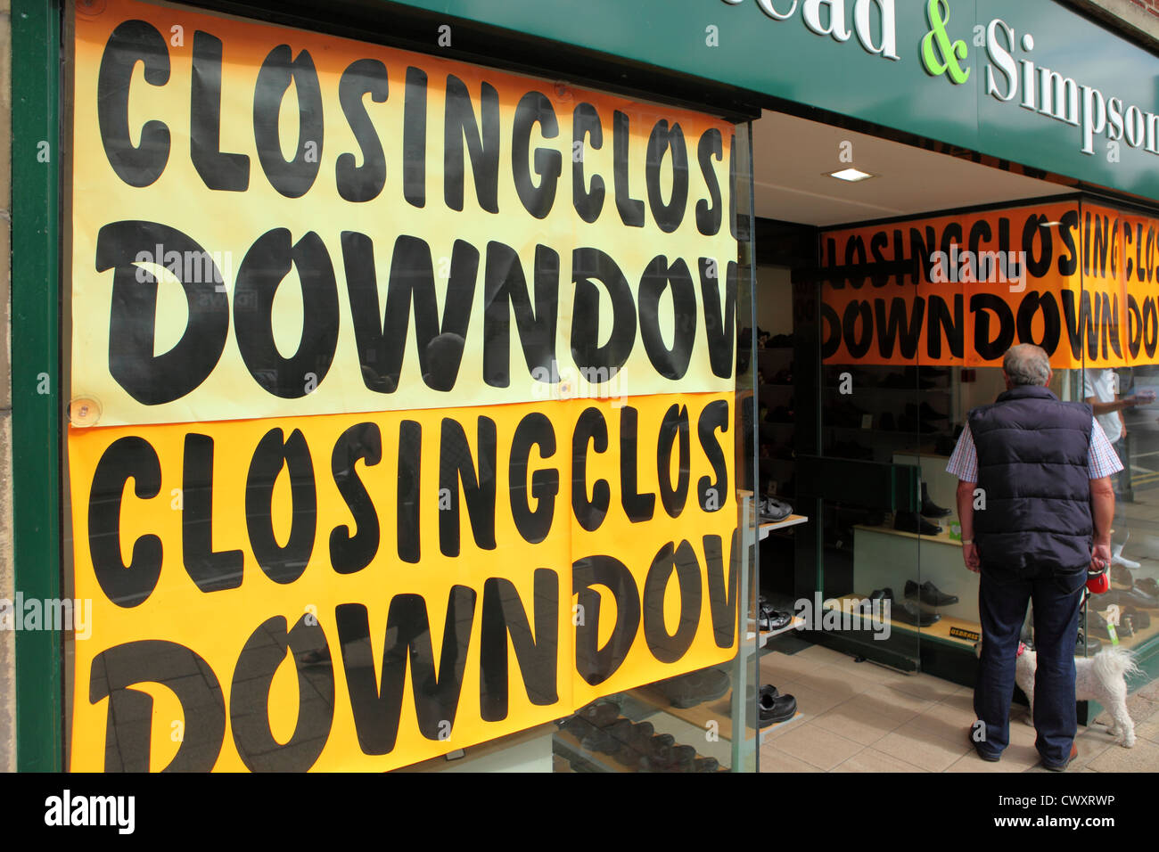 Closing Down signs on a British shop in September 2012 Stock Photo - Alamy