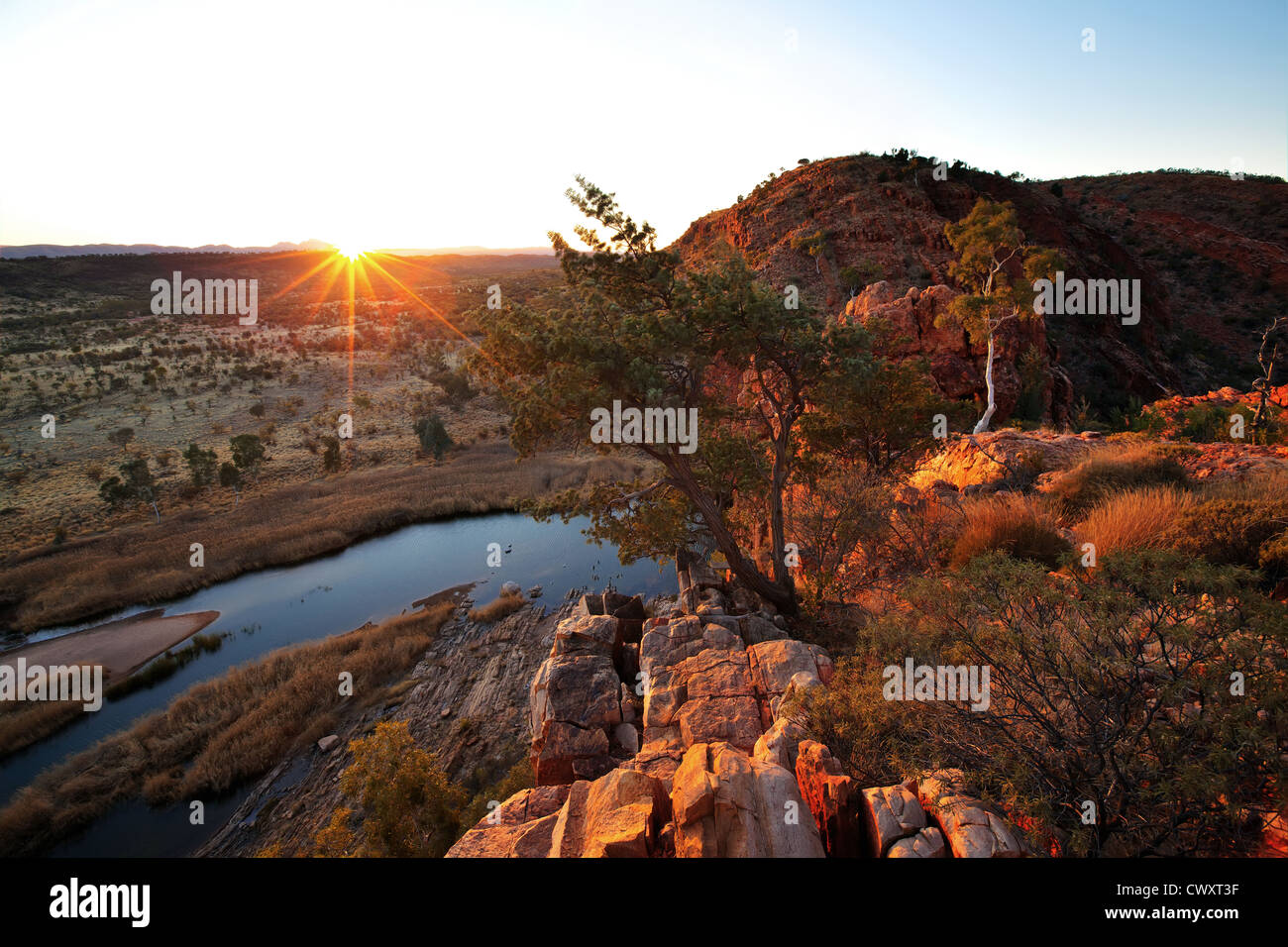 Macdonnell ranges hi-res stock photography and images - Alamy