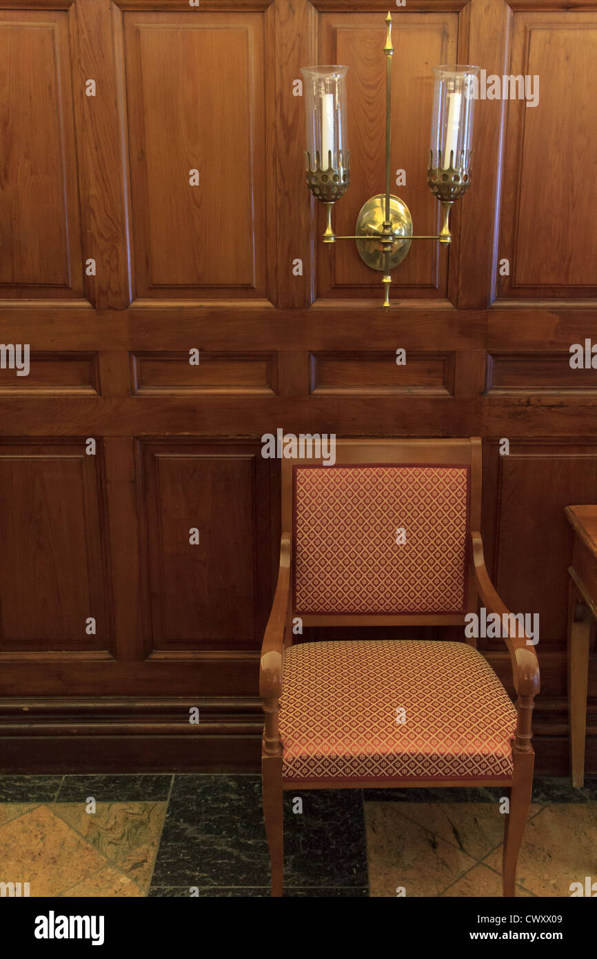 Classic chair hi-res stock photography and images - Alamy