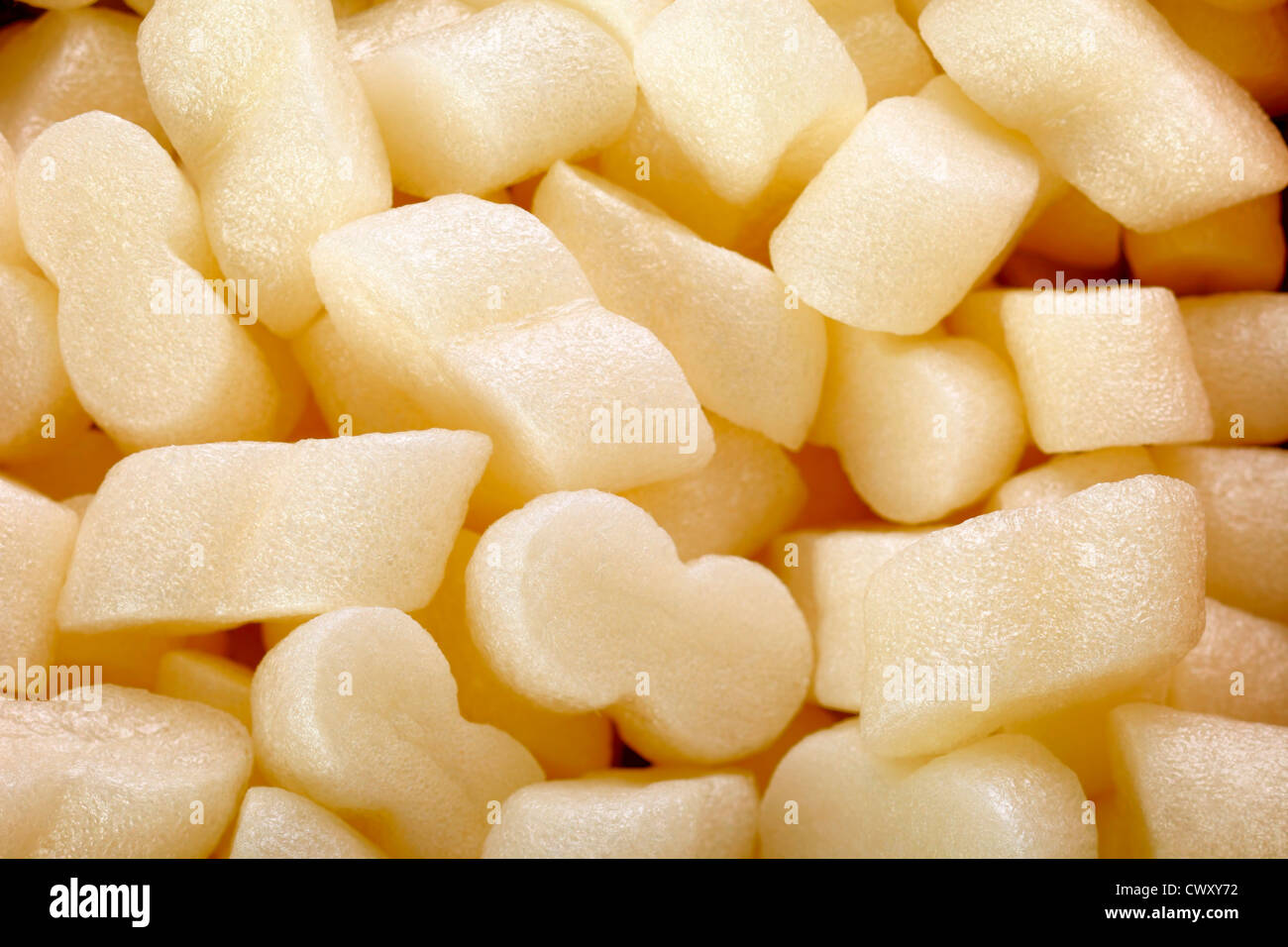 Packing peanuts hi-res stock photography and images - Alamy