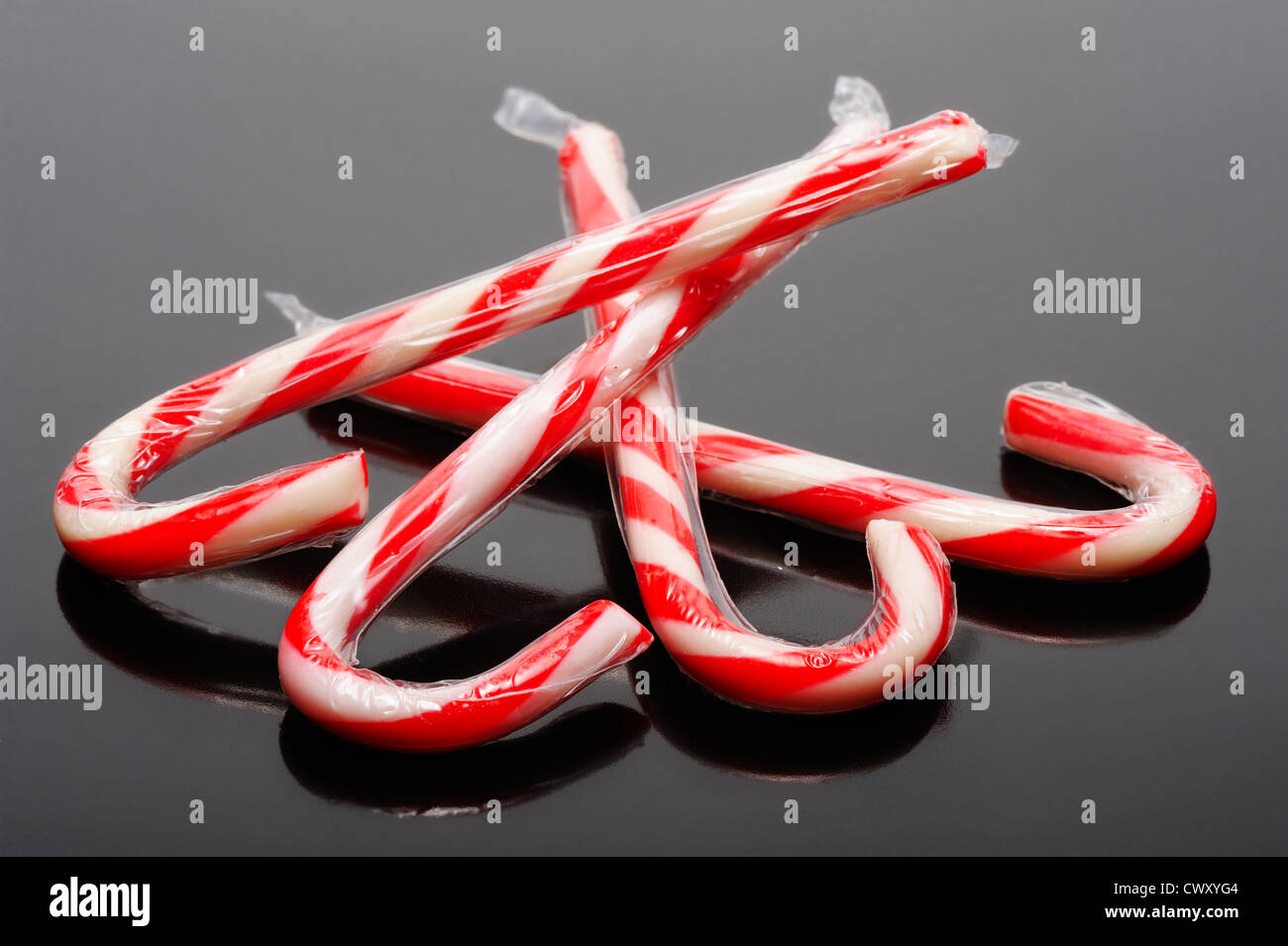 Christmas candy black hi-res stock photography and images - Alamy