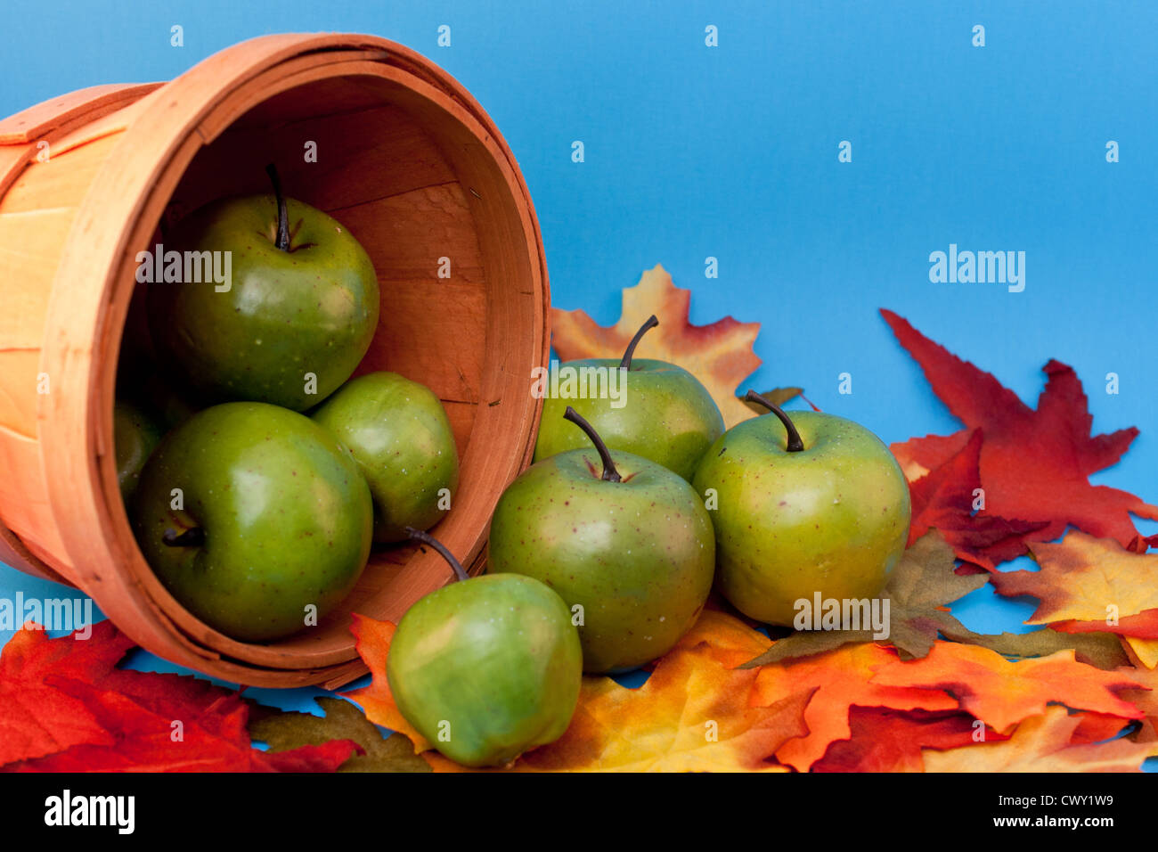 Basket bushel apples apple hi-res stock photography and images - Alamy