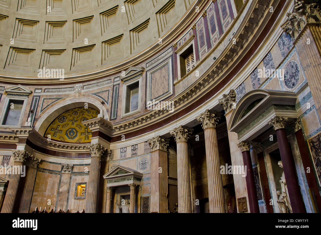 Back of the pantheon hi-res stock photography and images - Alamy