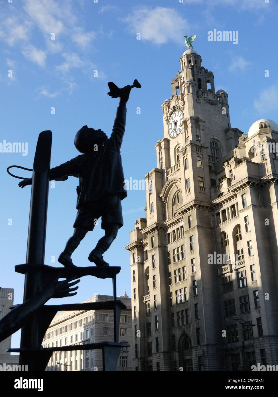 Blitz memorial sculpture hi-res stock photography and images - Alamy