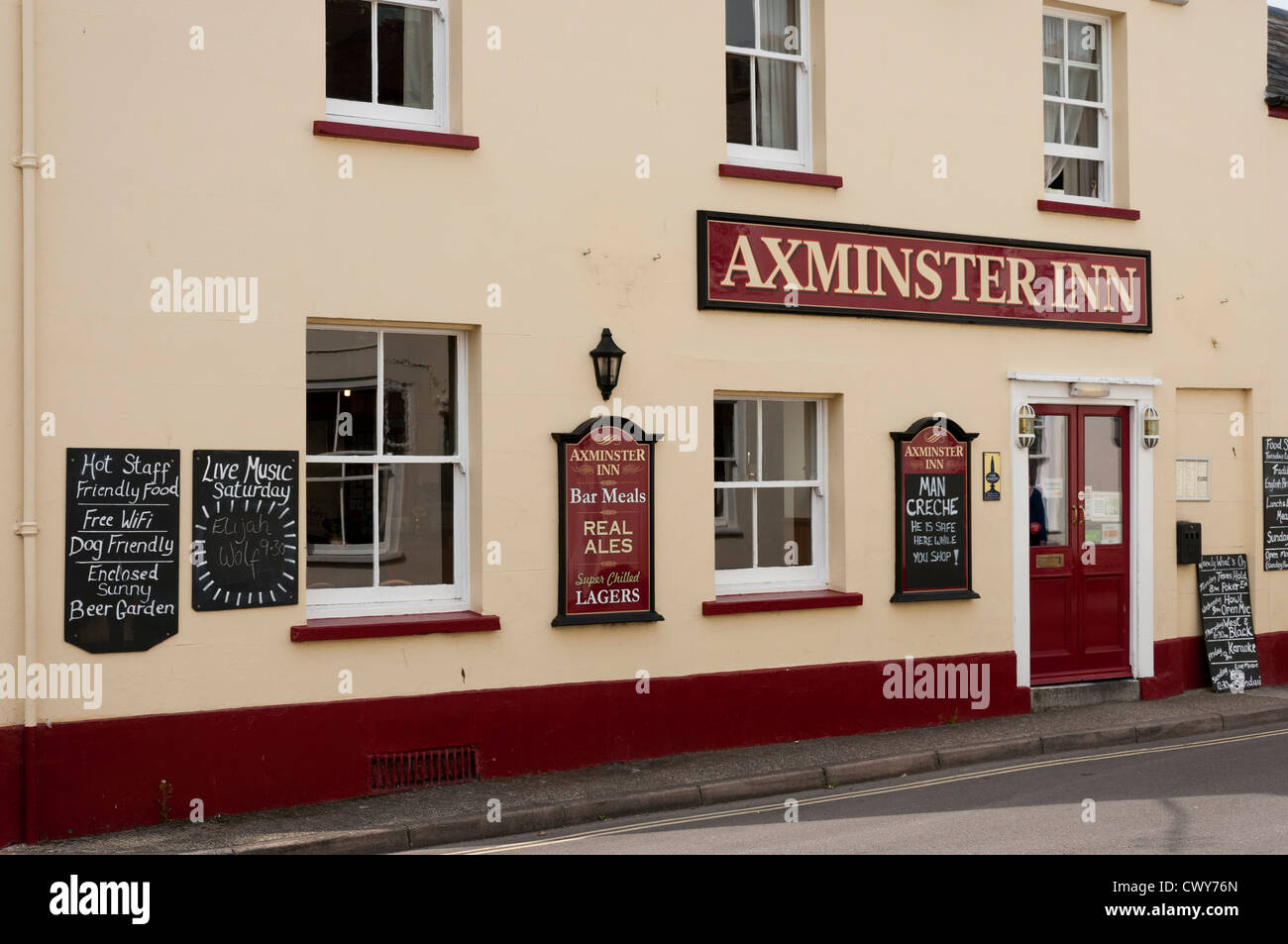 Axminster Inn. Axminster Stock Photo - Alamy