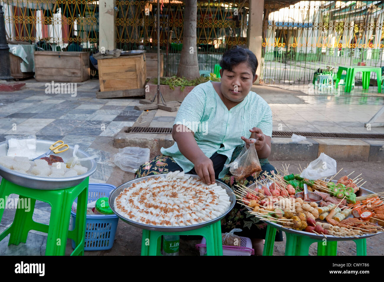 Burmese snacks hi-res stock photography and images - Alamy