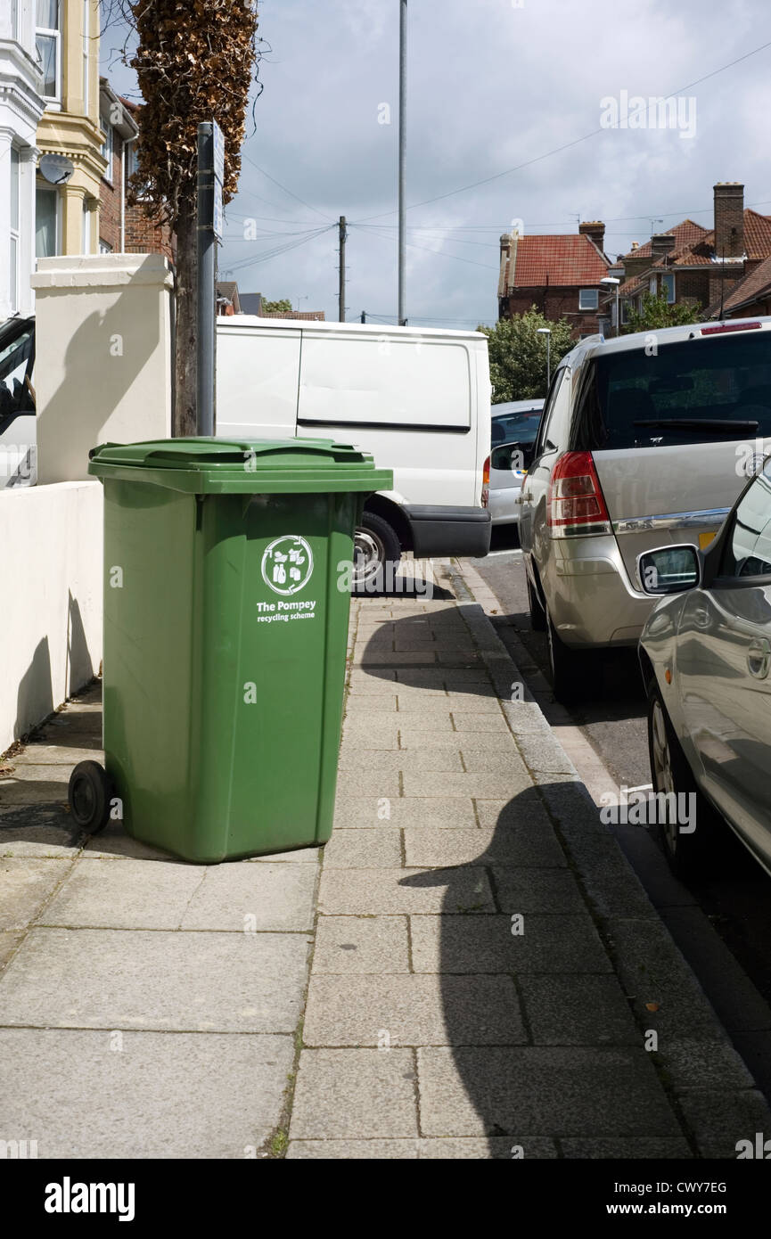 Pavement blocked hi-res stock photography and images - Alamy