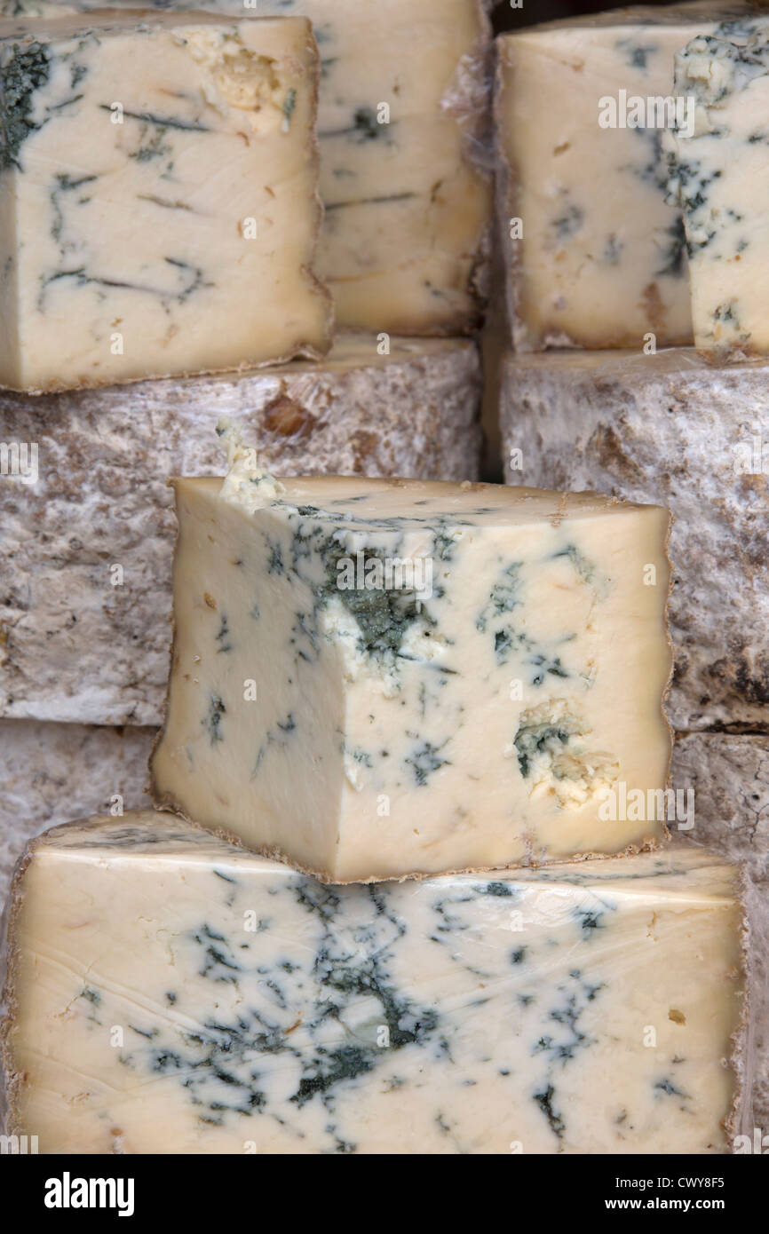 Stichelton Blue Cheese on sale at a food fair Stock Photo - Alamy