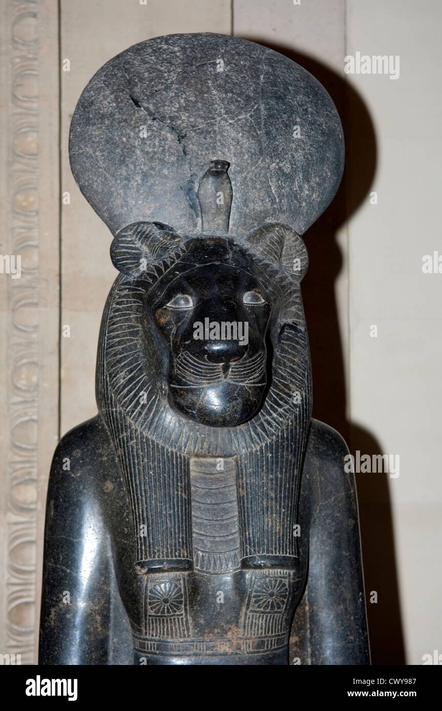 Sekhmet egyptian hi-res stock photography and images - Alamy
