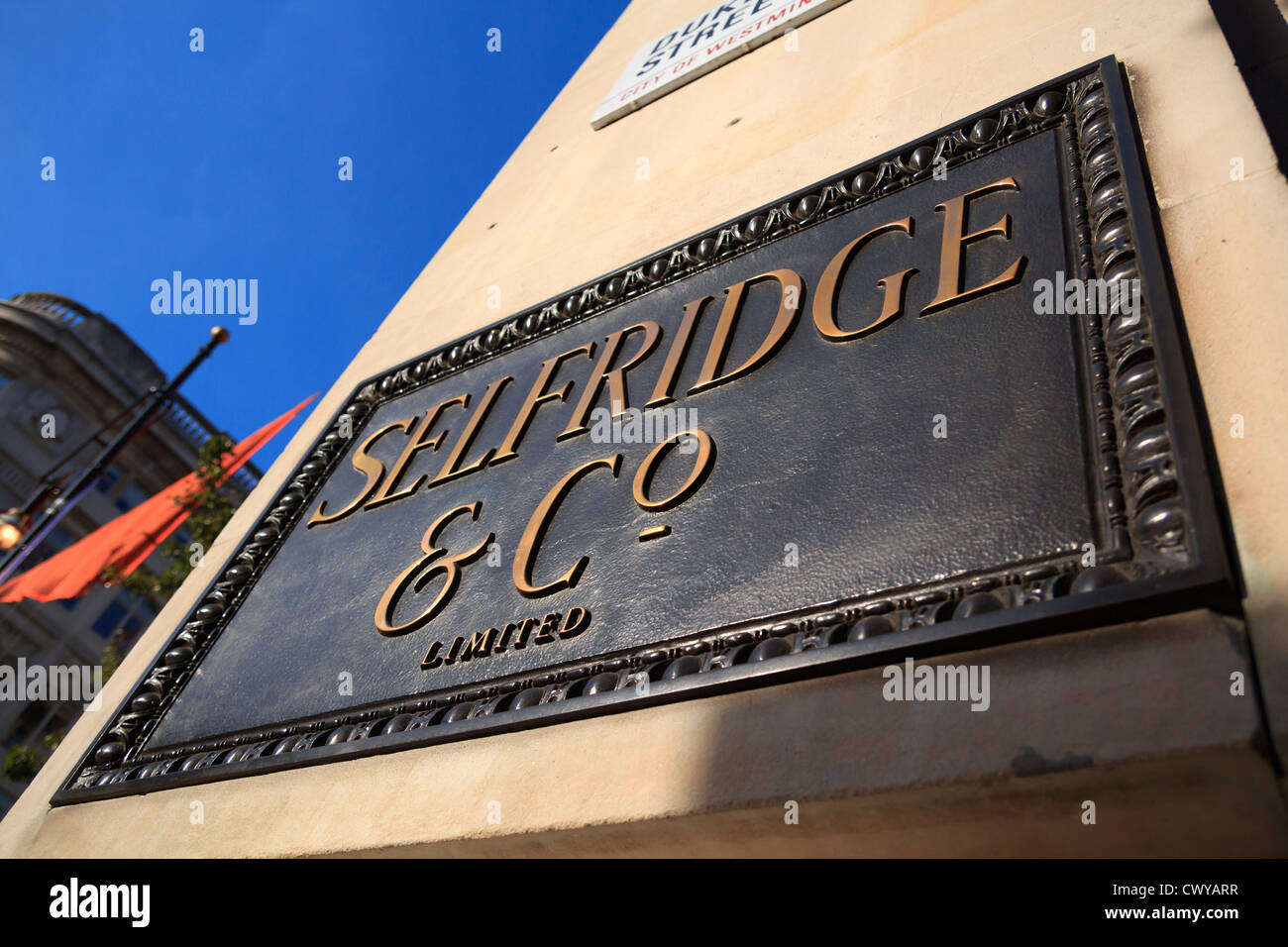 Selfridges sign at the corner of Duke Street and Oxford Street, London ...