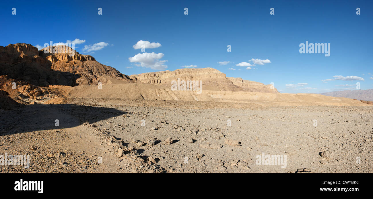 Desert wide hi-res stock photography and images - Alamy