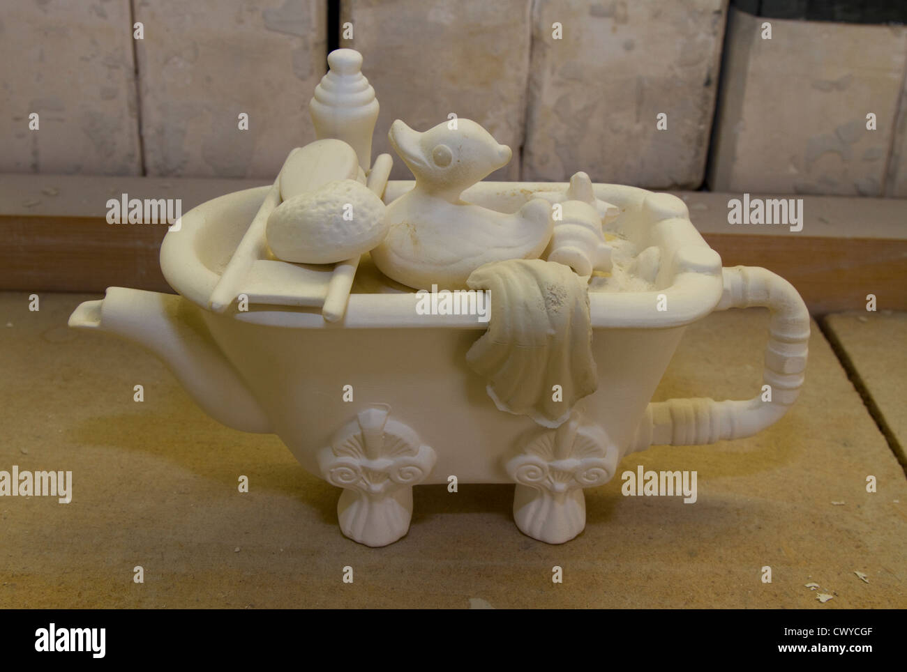 Lustred and slip-cast pottery centres, Ceramic Inspirations ...